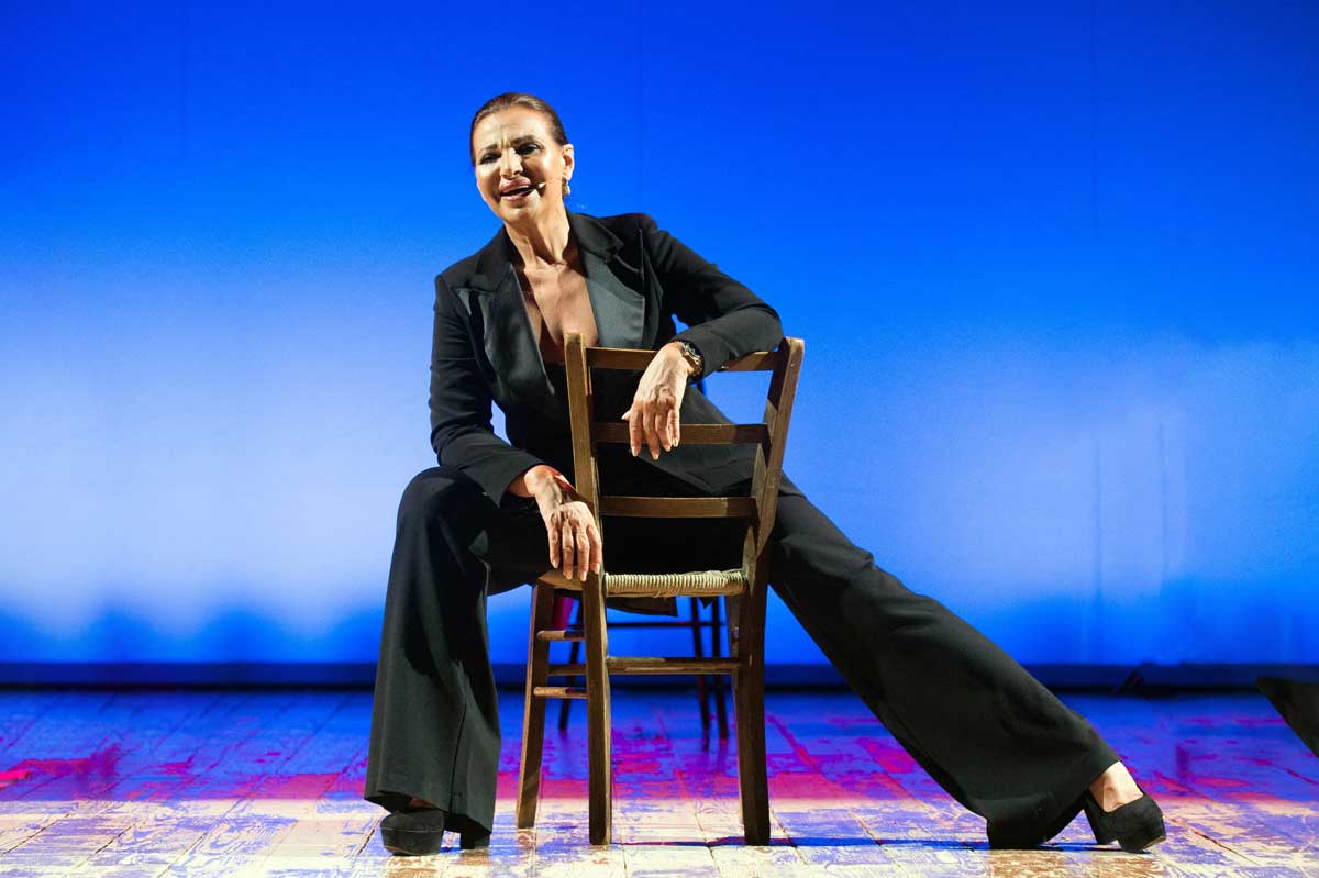 Elena Bonelli in scena con “Roma, io ti racconto e canto” - Tusciaweb.eu