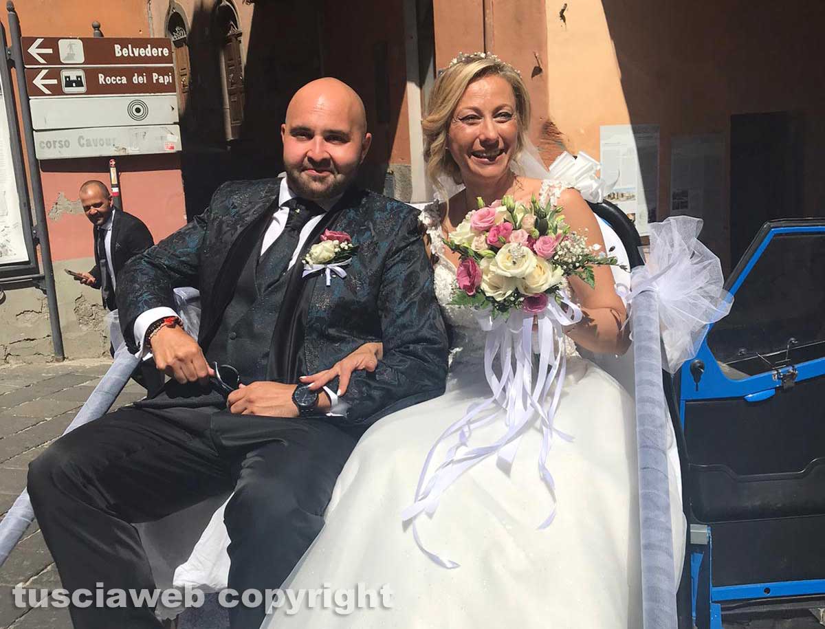 "Viva gli sposi Marco Menghini e Gina Pantiru" - Tusciaweb.eu