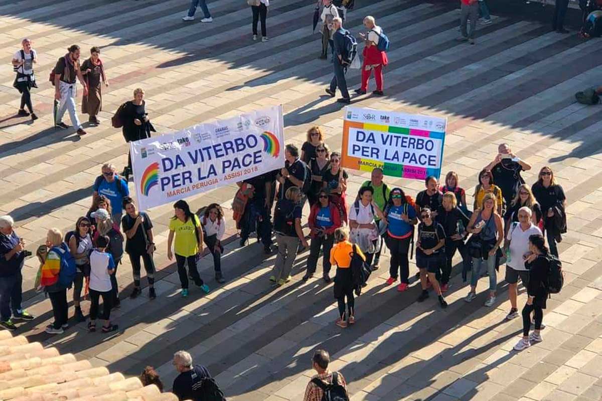 In tanti da Viterbo per la Marcia della pace Perugia - Assisi con ...